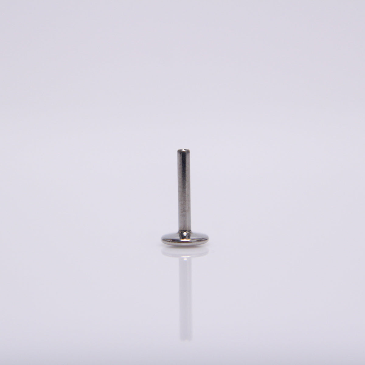 NeoMetal 18g Labret – Love Hate Social Club